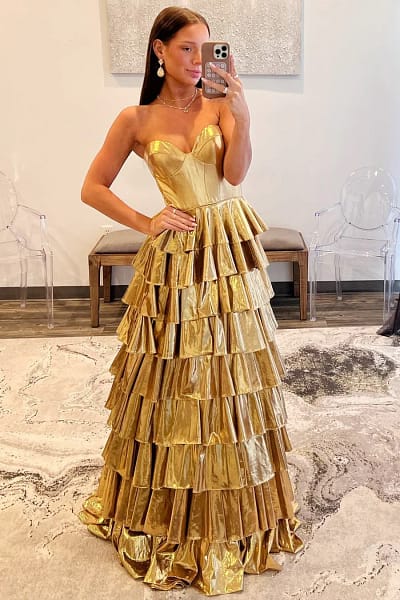 Prom in Canada: What’s the Deal with This Coming-of-Age Celebration ...